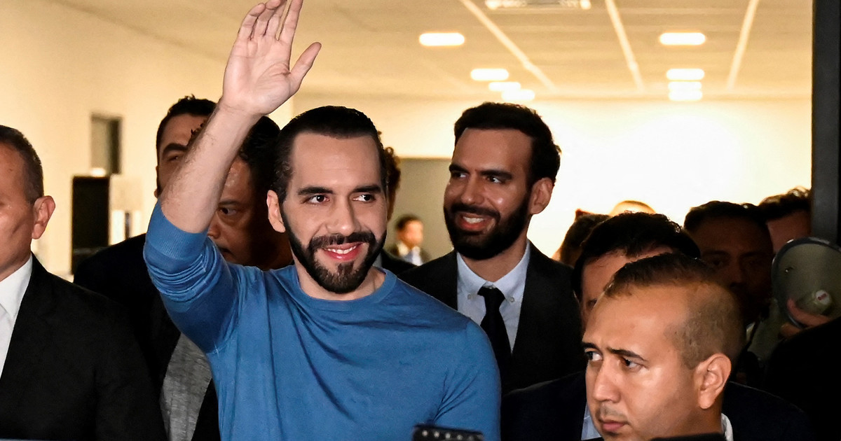 Company of Bukele's Brothers Received $118K in Secret from FMLN Government